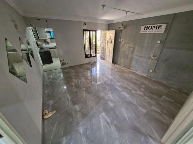 Apartment for Sale, 3 Bedroom, 720 sq.ft, Apartment Anggerik (Desa ...