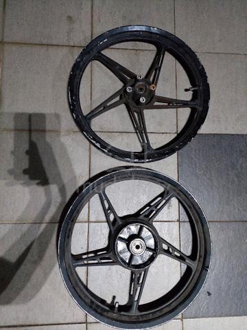 Original rim lc135 v1 set - Motorcycle Accessories & Parts for sale in ...