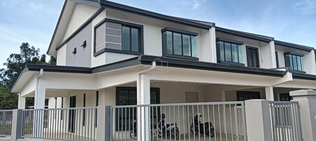 New 2-storey Terraced House for Sale, 4 Bedroom, 1619 sq.ft, Kuching ...