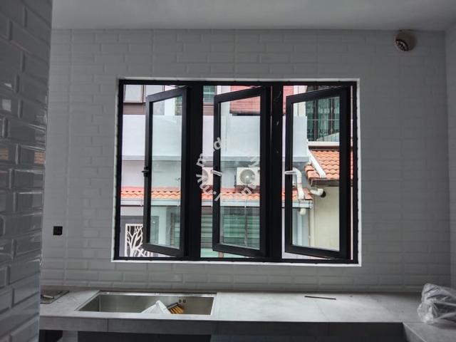 Tingkap Casement Multi Point bilik Penjabat (Alumi - Furniture ...