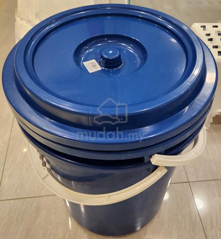 Heavy Duty 30 Liter Large Water Pail with Lid - Home Appliances ...