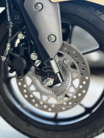 Full Loan New Scooter QJ MOTOR AX200S AX200 AX 200 - Motorcycles for ...