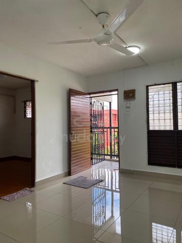 Flat for Rent, 2 Bedroom, 600 sq.ft, Bandar Baru Sentul Flat, Sentul ...