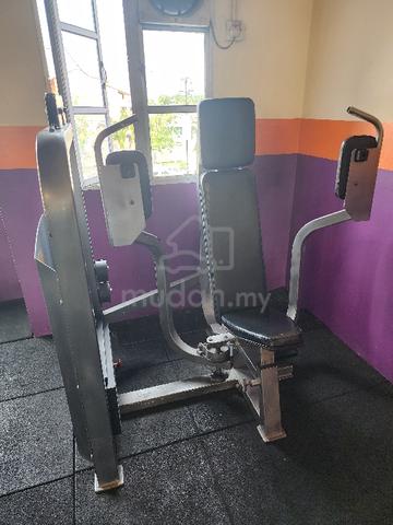 Peck Deck Fly Machine - Sports & Outdoors for sale in Alor Setar, Kedah