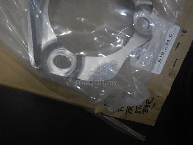 Carbing Titanium Front Strut Bar FD2 Type R - Car Accessories & Parts ...