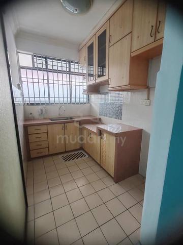 Apartment for Sale, 3 Bedroom, 850 sq.ft, Apartment Desa Ria Sri ...