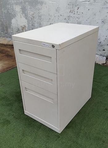 Laci Mobil Besi 2 Drawers 1 Filing Matel Pedestal - Furniture ...