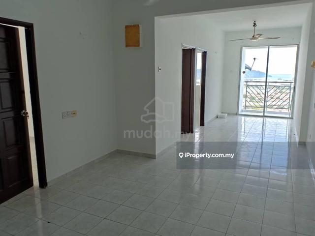 Condominium for Sale, 3 Bedroom, 700 sq.ft, BJ Court Condominium, Bayan ...