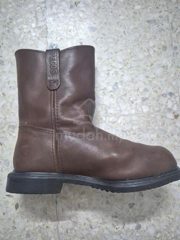 Red Wing Brown Leather Boots - Shoes for sale in Ipoh, Perak