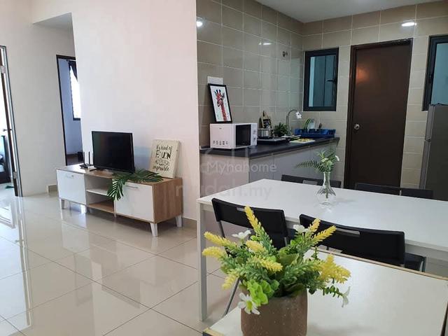Service Residence for Sale, 4 Bedroom, 1100 sq.ft, Landmark Residence ...