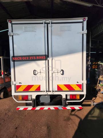 1 Ton Box Lorry - Commercial Vehicle & Boats for sale in Shah Alam ...
