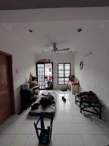 Apartment for Sale, 3 Bedroom, 710 sq.ft, Park Avenue (Tampoi Indah ...