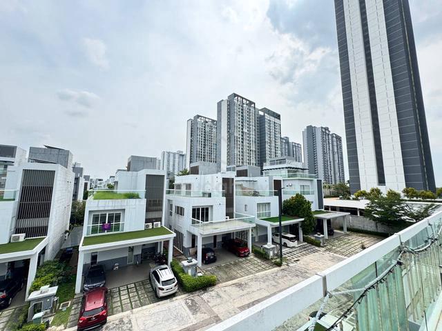 Bungalow House for Sale, 5 Bedroom, 4643 sq.ft, Cyberjaya, Selangor ...