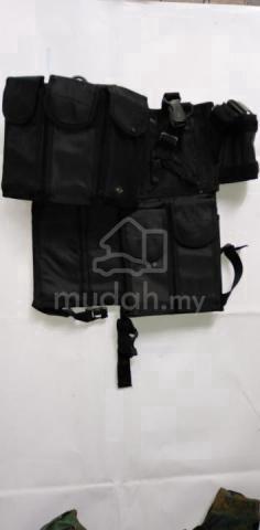 Army Vest - Hobby & Collectibles for sale in Kota Kinabalu, Sabah