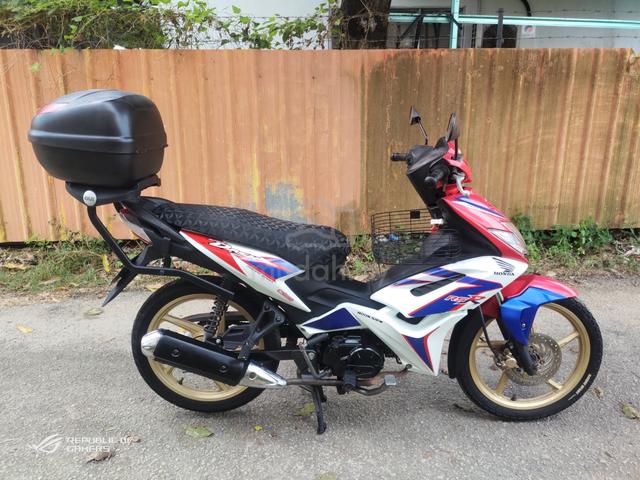 Honda wave dash 110 v1 starter cantik standard - Motorcycles for sale in Kota Bharu, Kelantan