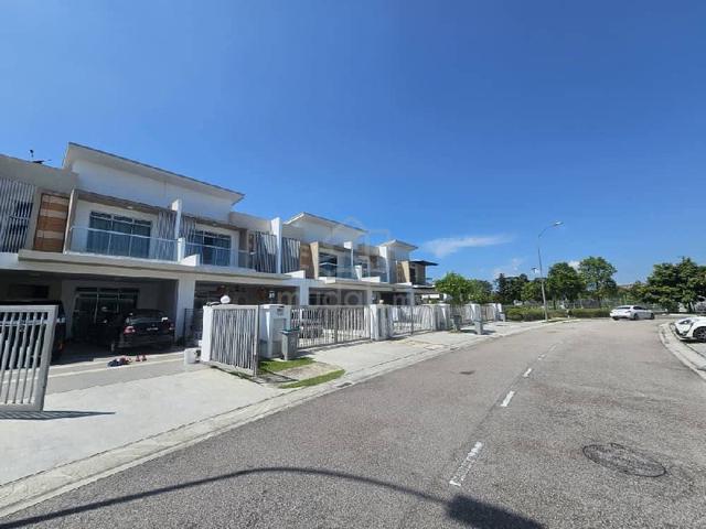 2-storey Terraced House for Sale, 4 Bedroom, 1650 sq.ft, Iskandar ...