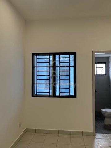 2-storey Terraced House for Rent, 4 Bedroom, 1271 sq.ft, Serendah ...