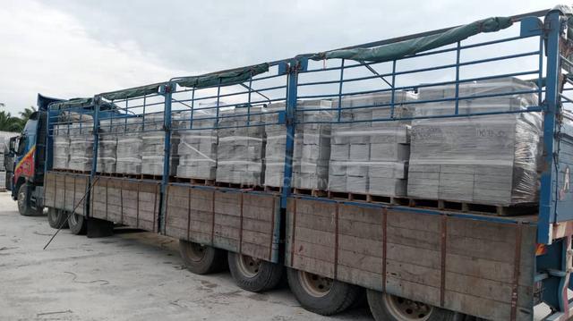 Perkhidmatan lori 20 tan 40 kaki ft feet trailer - Services for sale in ...