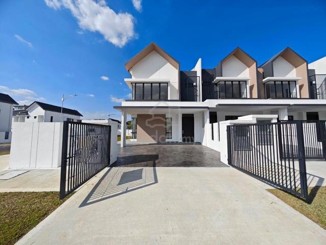 2-storey Terraced House for Sale, 4 Bedroom, 3150 sq.ft, Sepang ...