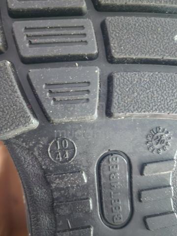 Bt 8835 Beethree - Shoes for sale in Ipoh, Perak