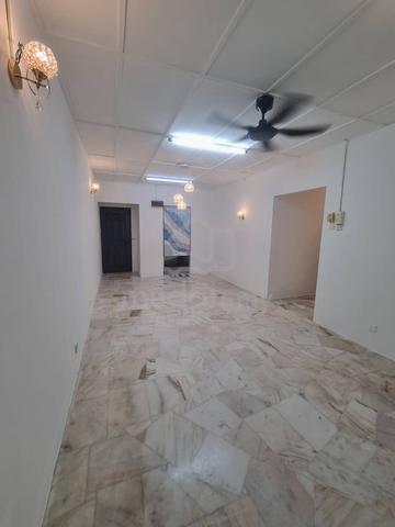 Condominium for Sale, 3 Bedroom, 915 sq.ft, Saraka Apartment, Puchong ...