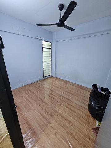 Apartment for Rent, 3 Bedroom, 1000 sq.ft, Mentari Court, Petaling Jaya ...