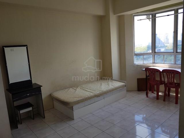 Condominium for Sale, 3 Bedroom, 1010 sq.ft, Menara KLH (Puchong ...