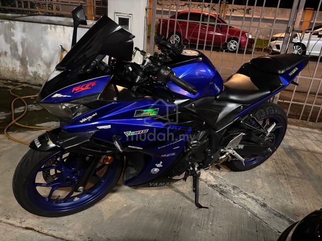 Yamaha r25 v1 low mileage - Motorcycles for sale in Johor Bahru, Johor