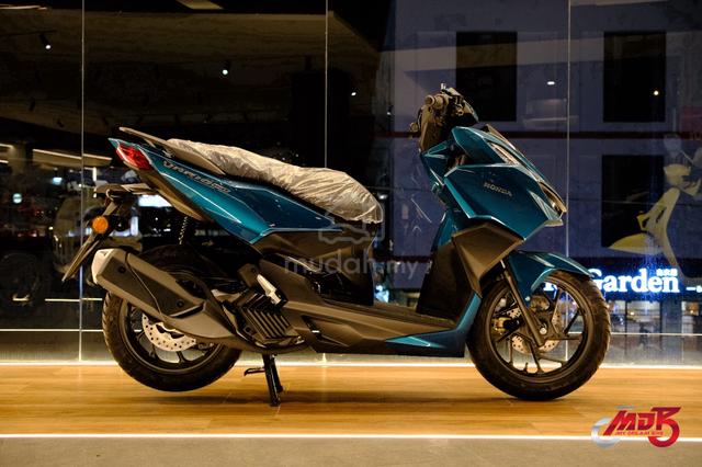Honda Vario 160 se ( NEW ) nvx nmax HUSKY 150 rt1 - Motorcycles for sale in Segamat, Johor
