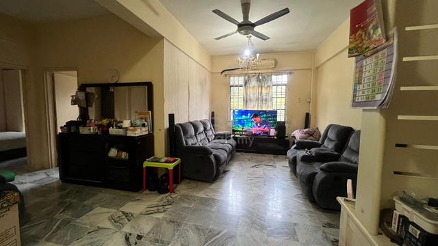 Apartment for Sale, 3 Bedroom, 856 sq.ft, Pangsapuri Sri Pelangi, Shah ...
