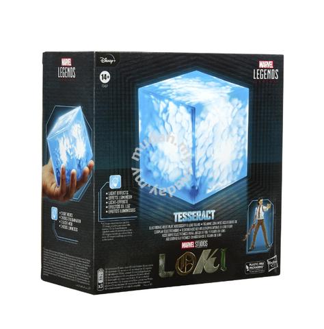 Marvel Legends Premium roleplay Tesseract is 1:1 - Hobby & Collectibles ...