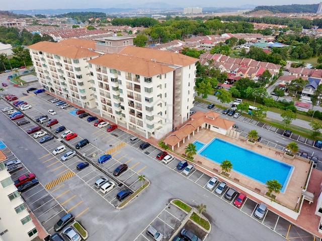 Apartment for Sale, 3 Bedroom, 863 sq.ft, Residensi Warnasari 2, Puncak ...