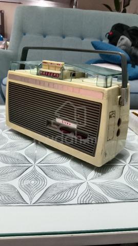 Sierra radio lama - Hobby & Collectibles for sale in Bandar Sunway ...