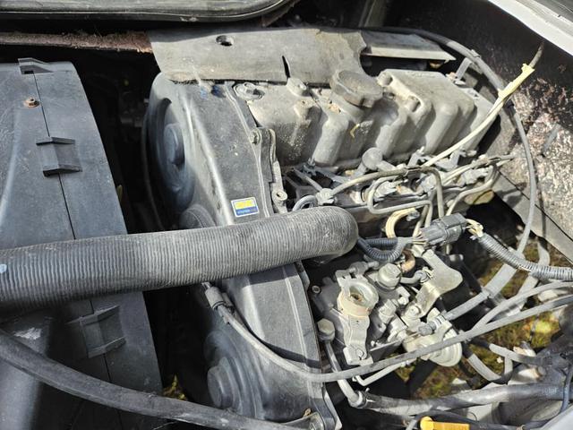 Lori Inokom AU26 EnjinHijau 2.6 Hino Hicom Isuzu - Commercial Vehicle ...