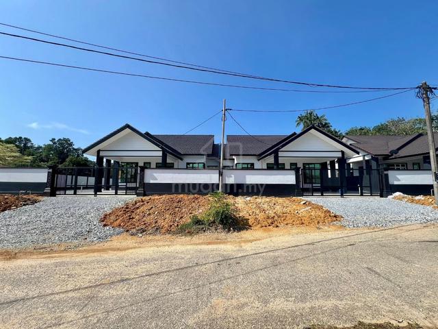 Semi-Detached House for Sale, 4 Bedroom, 1436 sq.ft, Marang, Terengganu ...