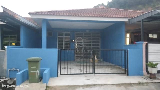1-storey Terraced House for Rent, 3 Bedroom, 1600 sq.ft, Kuantan ...