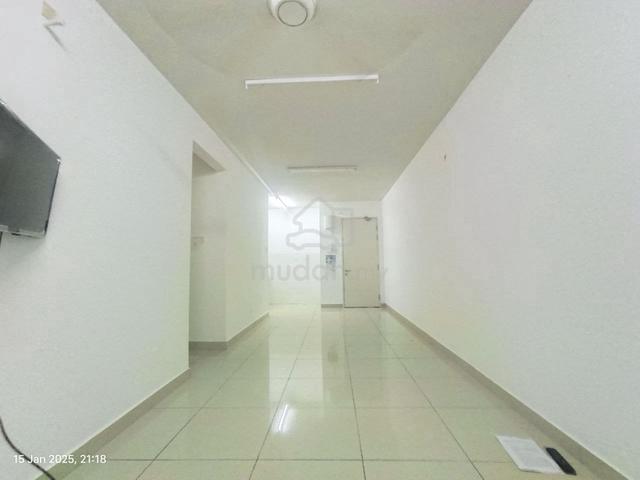 Service Residence for Rent, 3 Bedroom, 819 sq.ft, One Maxim, Sentul ...