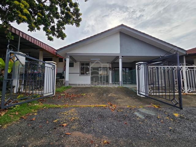 1-storey Terraced House for Sale, 3 Bedroom, 1345 sq.ft, Port Dickson ...