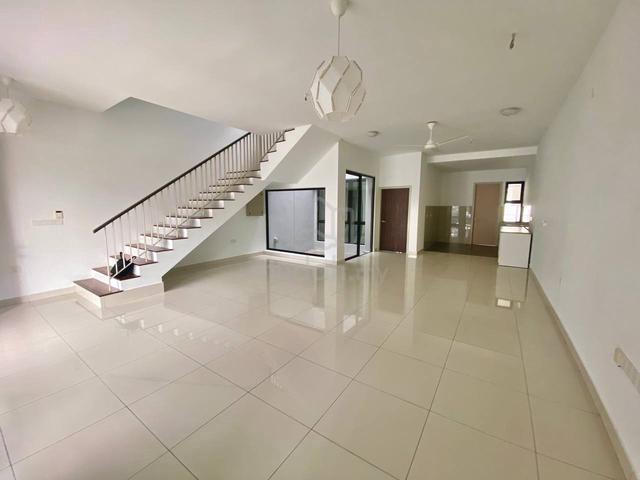 2-storey Terraced House for Sale, 4 Bedroom, 1650 sq.ft, Denai Alam ...