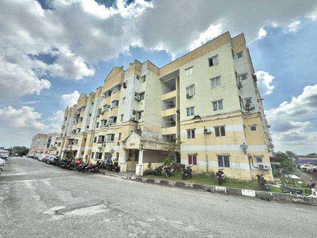 Condominium for Sale, 3 Bedroom, 850 sq.ft, Pangsapuri Mutiara Subang ...