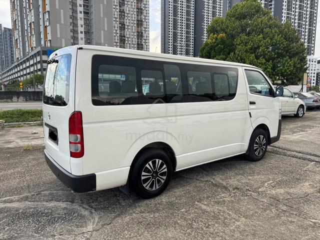 2021 Toyota HIACE WINDOW VAN 2.5 -LOW ROOF/LOAN OK - Cars for sale in ...