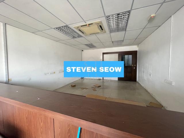 Raja Uda Main Road 2 units adjoining, warehouse shoplot, Racking ready ...