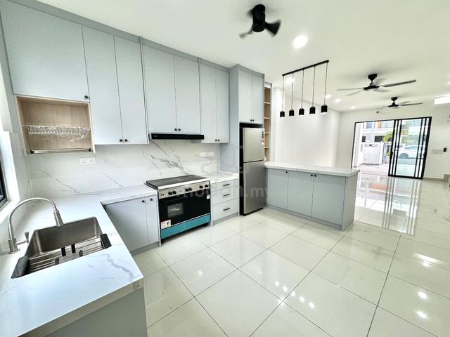 2-storey Terraced House for Sale, 3 Bedroom, 1535 sq.ft, Telok Panglima ...