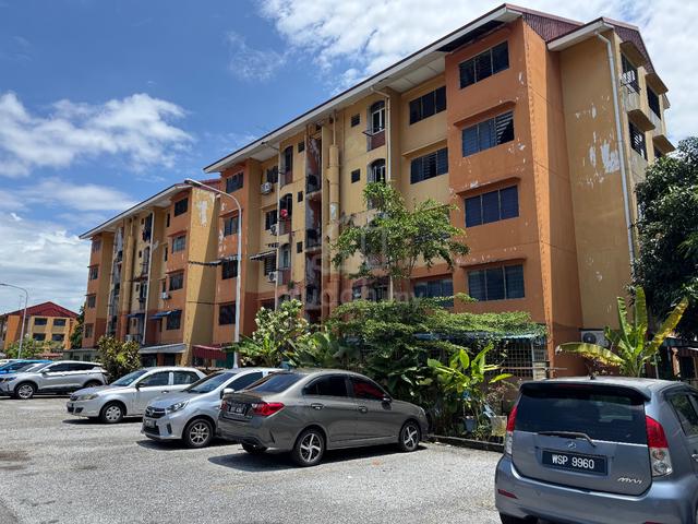 Flat for Sale, 2 Bedroom, 650 sq.ft, Flat PKNS Seksyen 8 Shah Alam ...