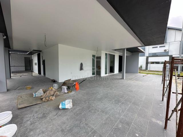 Semi-Detached House for Sale, 6 Bedroom, 4700 sq.ft, Kuching, Sarawak ...