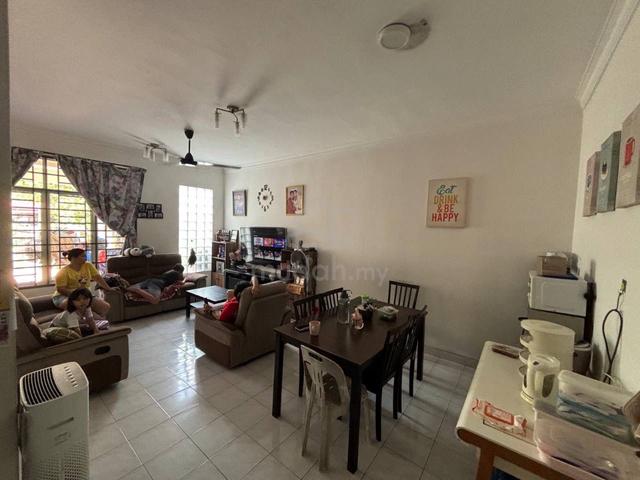 Mutiara Rini 2 Storey 22x70 Extended Unit Freehold Skudai - House for ...
