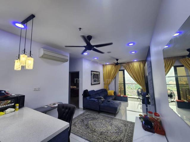 Service Residence for Sale, 2 Bedroom, 904 sq.ft, Ten Kinrara, Bandar ...