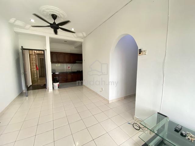 Apartment for Sale, 3 Bedroom, 743 sq.ft, Pangsapuri Seri Bintang, Shah ...