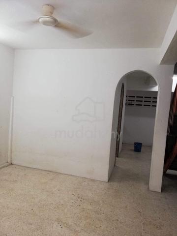 3-storey Terraced House for Rent, 4 Bedroom, 950 sq.ft, Wangsa Maju ...