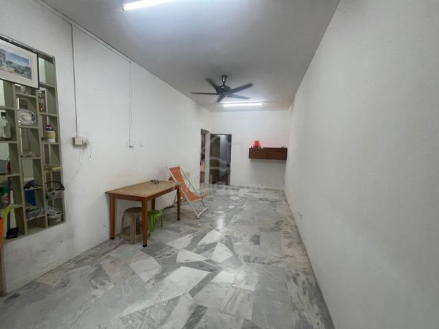 Apartment for Sale, 3 Bedroom, 700 sq.ft, Grandview Heights, Paya ...